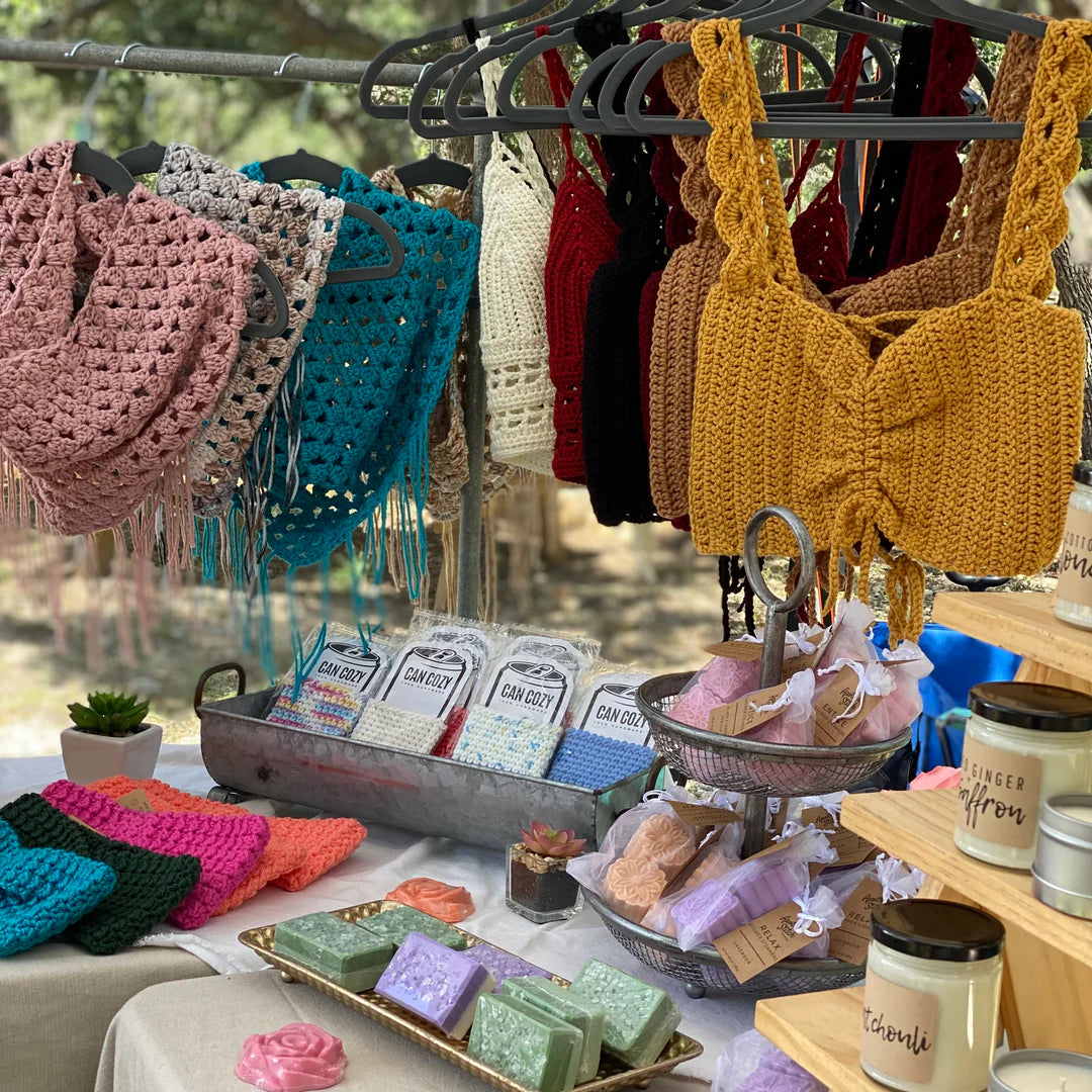 Apoth & Stitch – TheShabbyWick